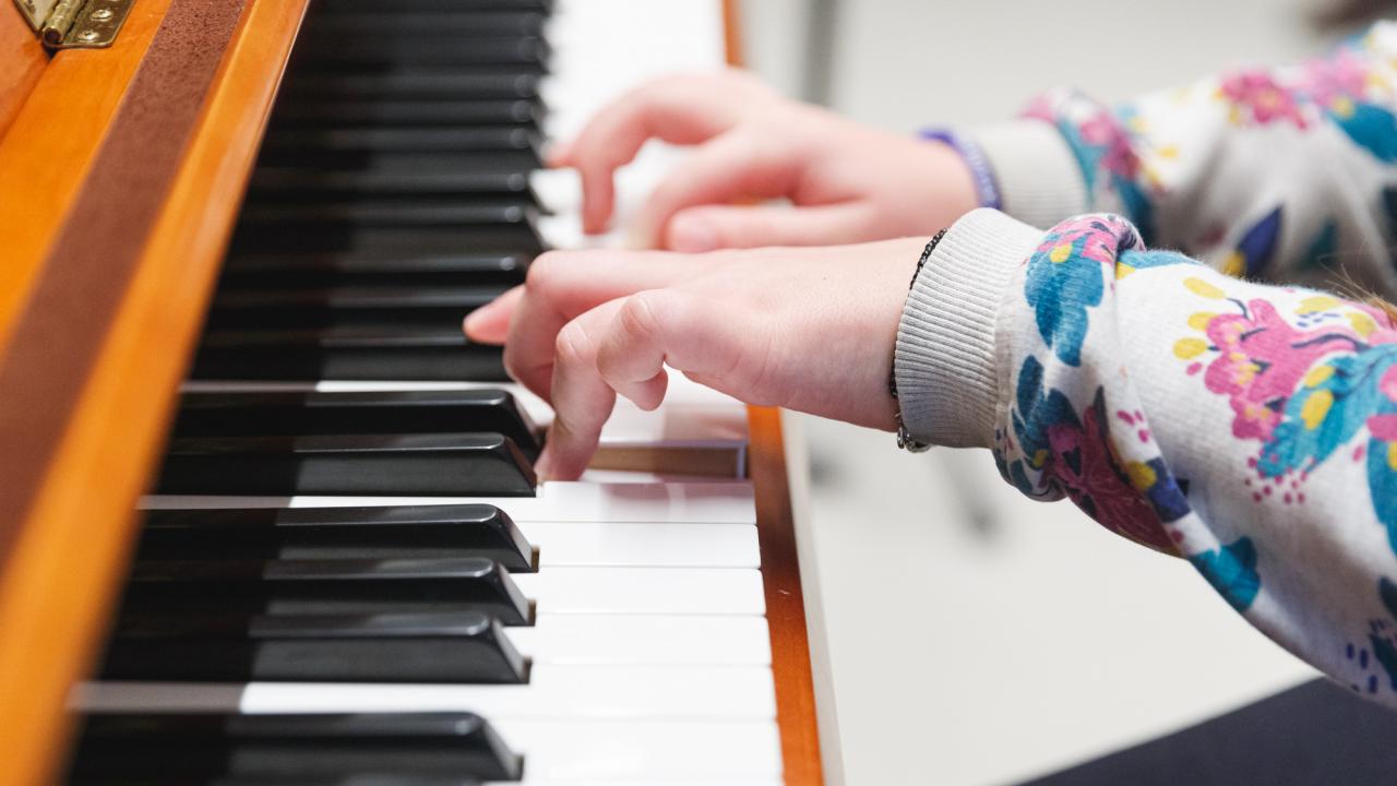 Expression musicale et chant | Antipode